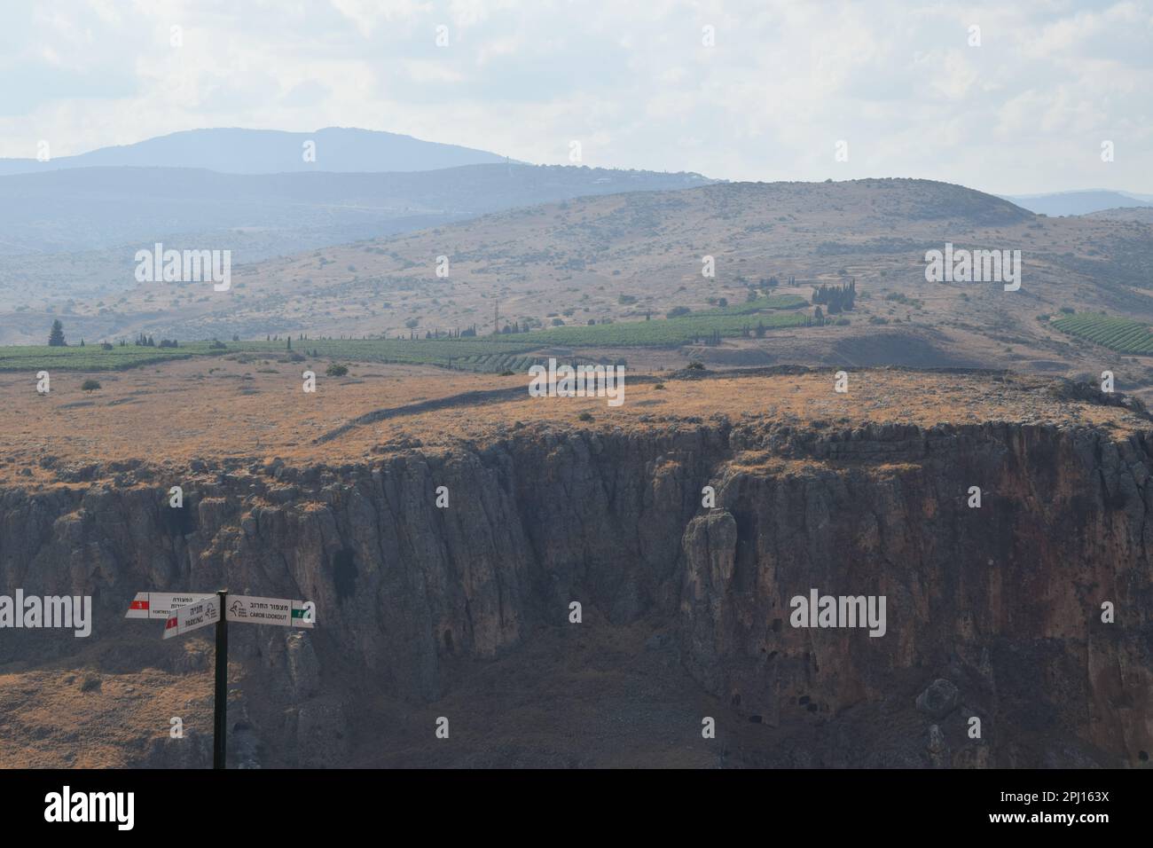 Hike along the Cliffs of Arbel Nature Reserve neat Tiberias and the Sea ...