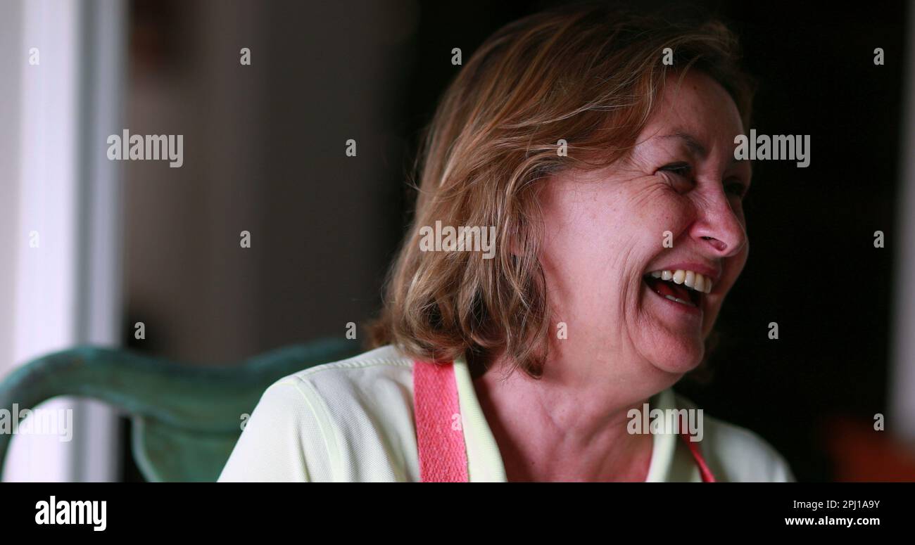 Older woman smile laugh, candid casual senior lady laughing real life ...