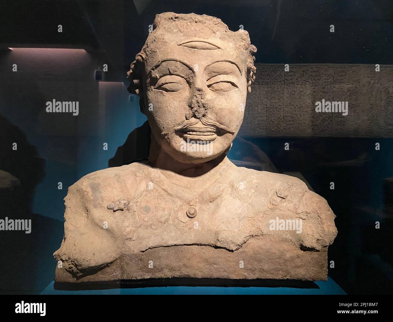 Le louvre marble architecture hi-res stock photography and images - Alamy