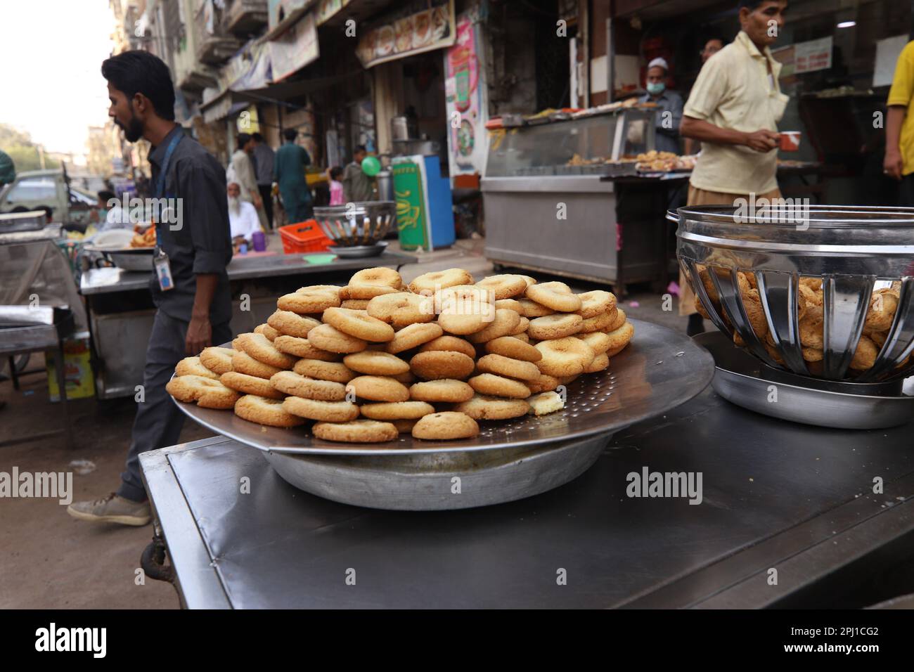 Indian sweets and samosa hi-res stock photography and images - Alamy