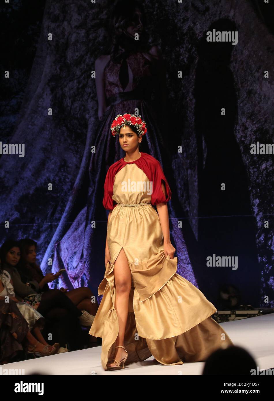 Colombo, Sri Lanka. 30th Mar, 2023. A model is presenting a creation by ...