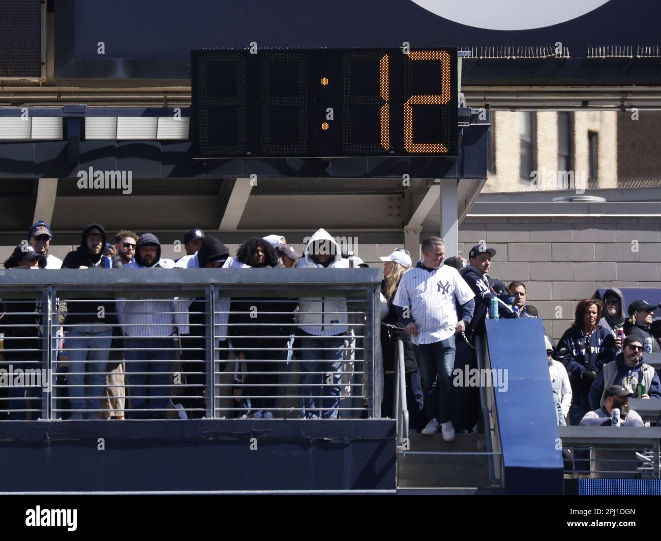 Baseball pitch clock hi-res stock photography and images - Alamy