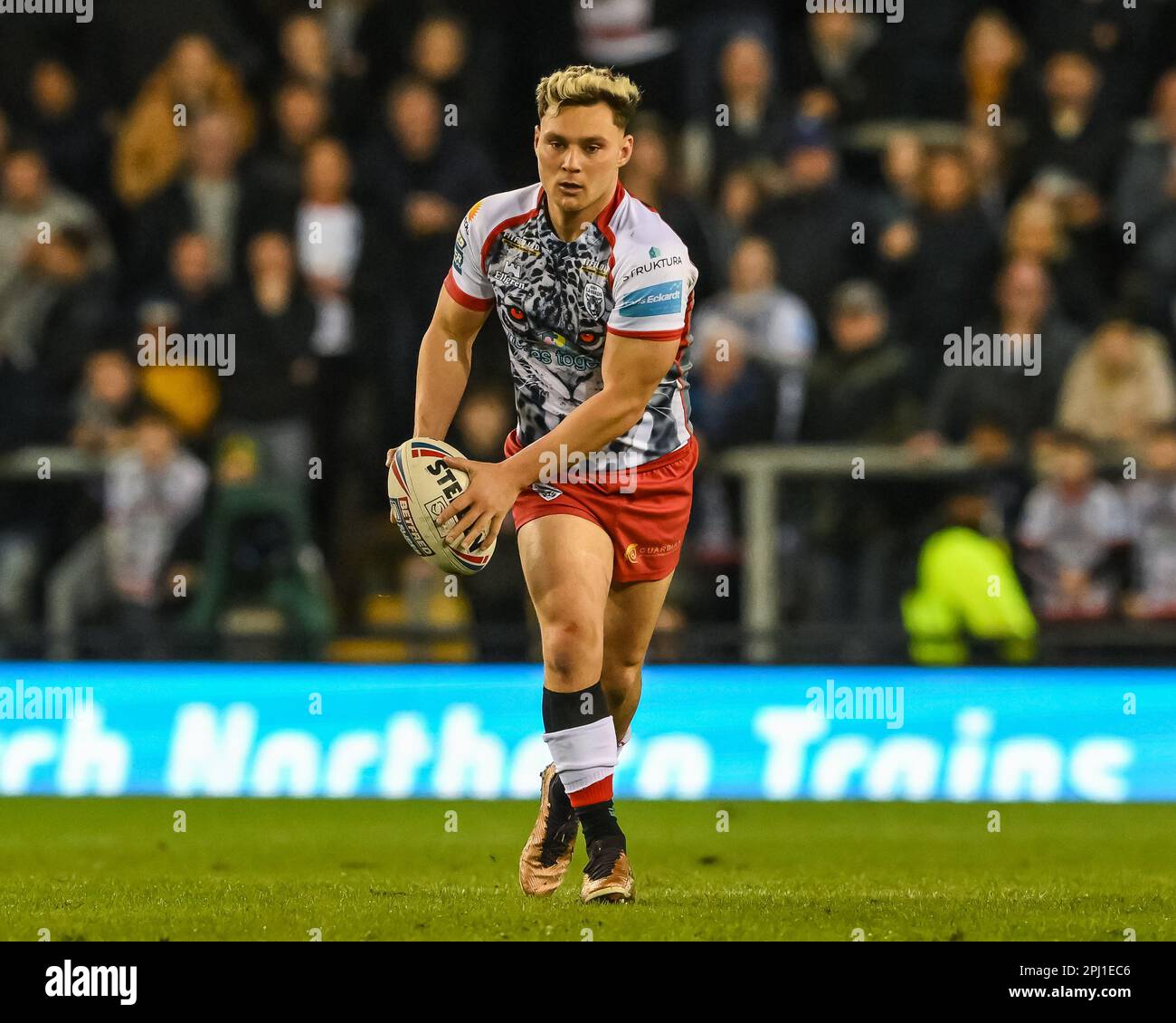 Lachlan lam of leigh leopards hi-res stock photography and images - Alamy Lachlan lam of leigh leopards hi-res stock photography and images - Alamy