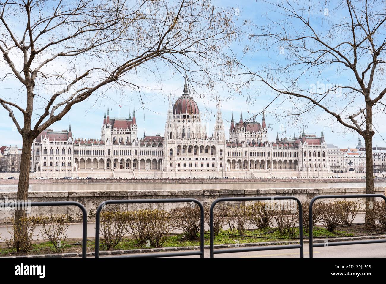 Iconic hungary landmarks hi-res stock photography and images - Alamy