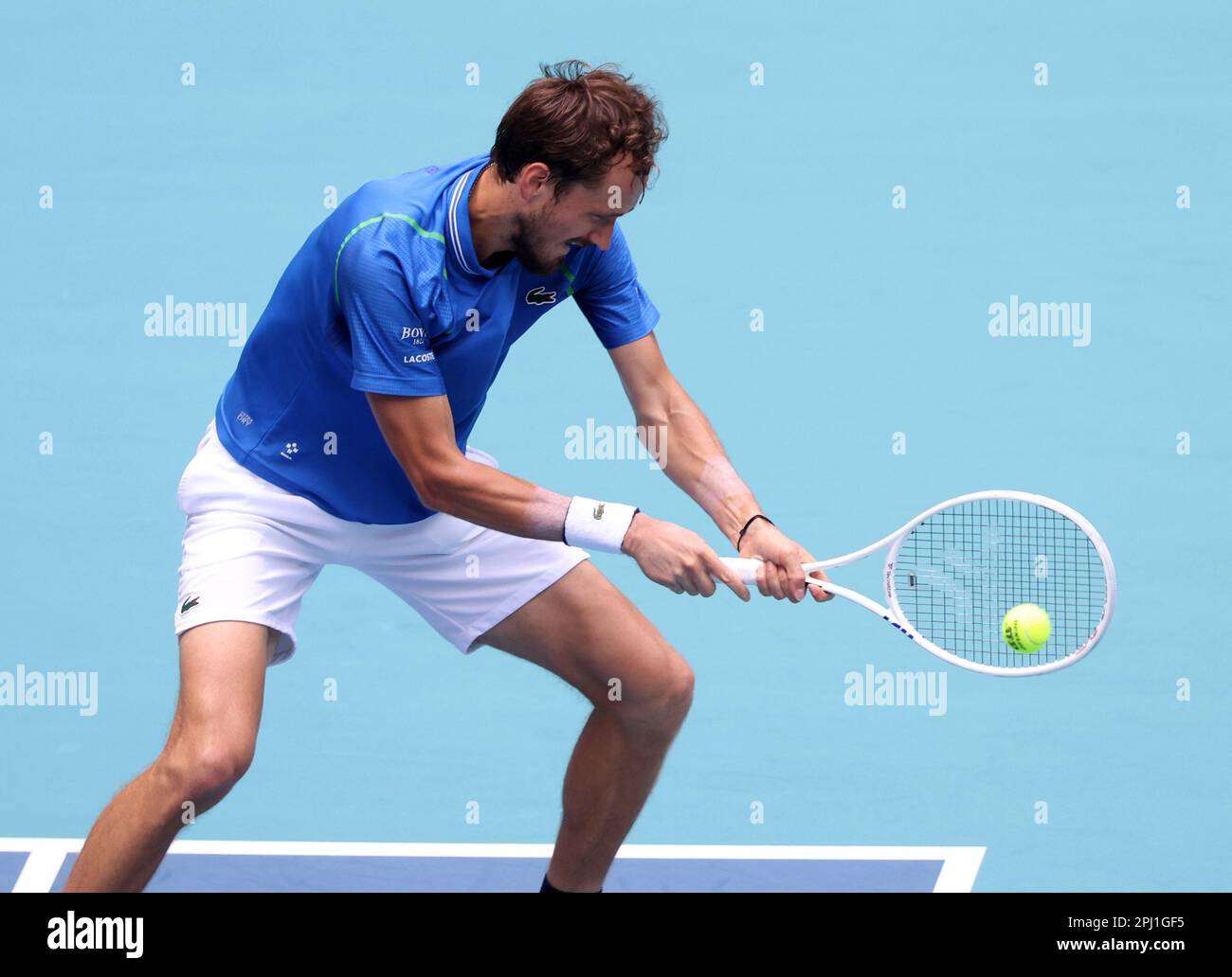 Daniil medvedev backhand hi-res stock photography and images - Alamy