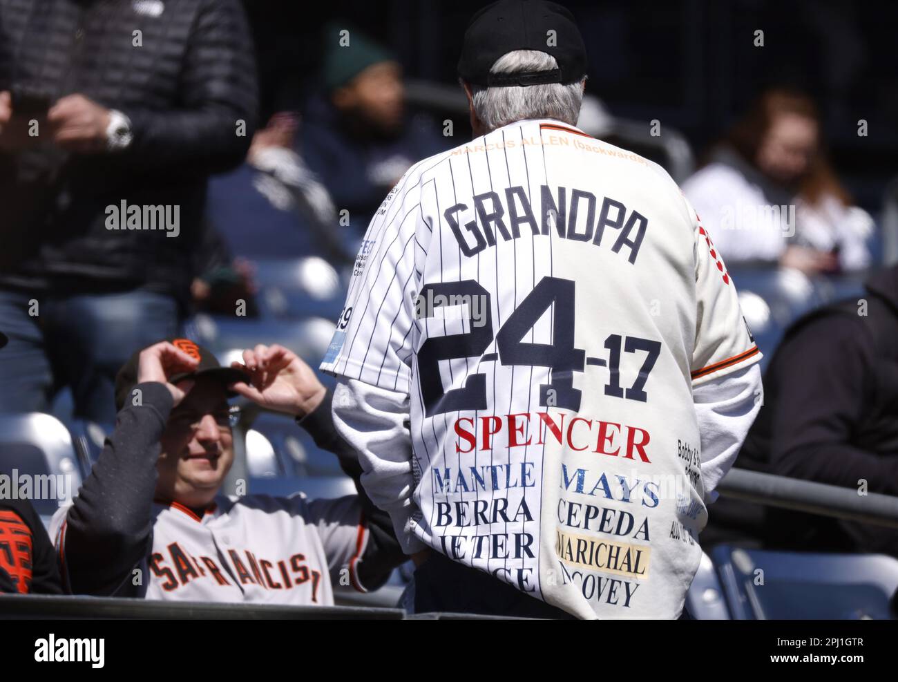 New york yankees fan hi-res stock photography and images - Alamy