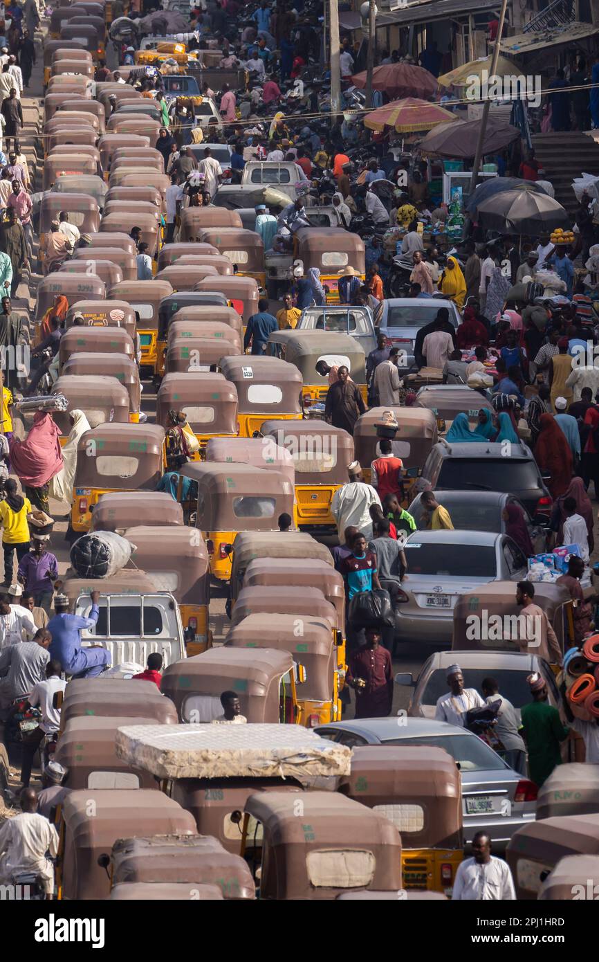 Traffic at the Yamkura market in Kano, Nigeria Stock Photo - Alamy