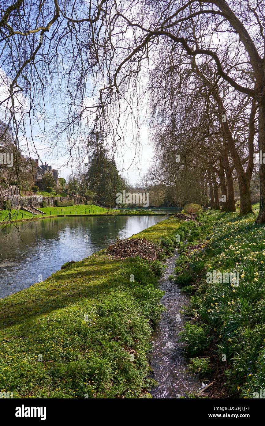 Lake and gardens of St Fagans Castle, St Fagans Museum of History Stock ...