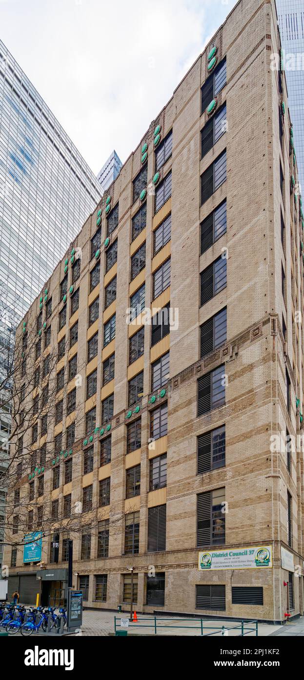 Art Deco beauty gone: This brick and terra cotta façade of the former ...