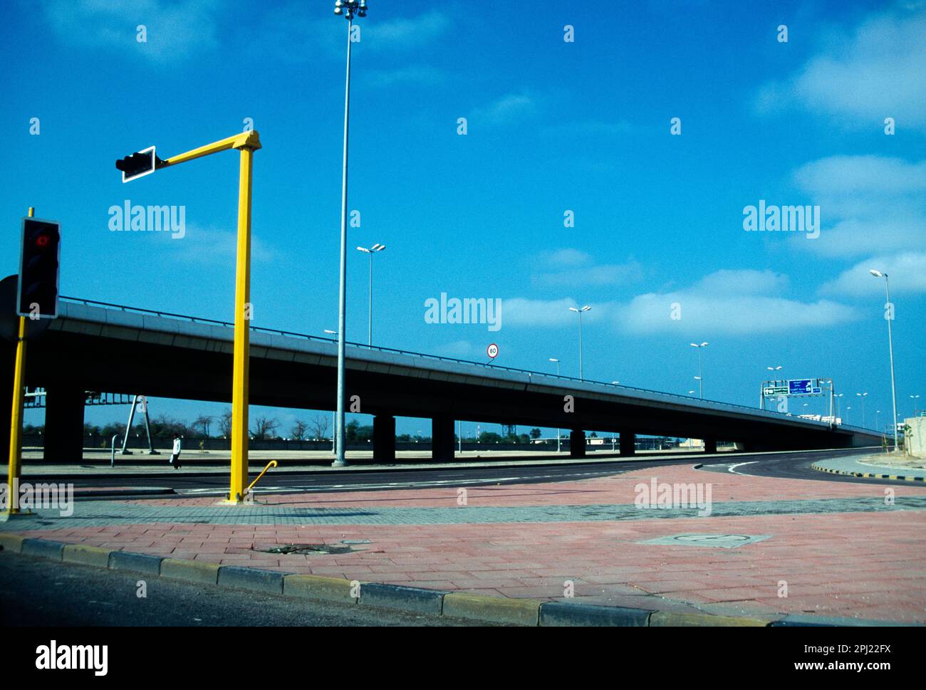 Transport kuwait city hi-res stock photography and images - Alamy