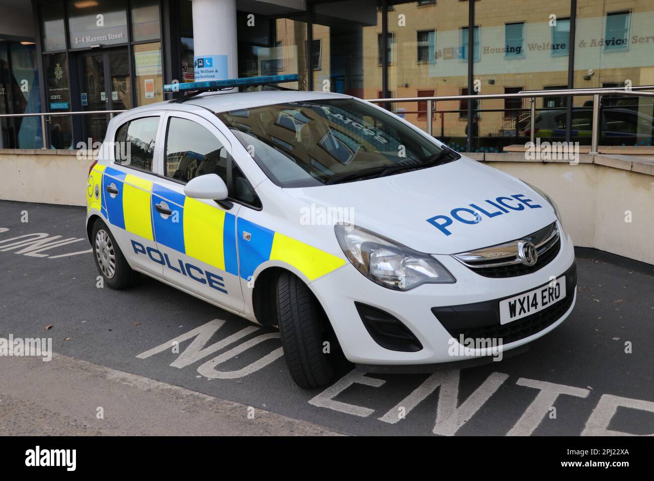 AVON AND SOMERSET POLICE CAR IN BATH Stock Photo - Alamy