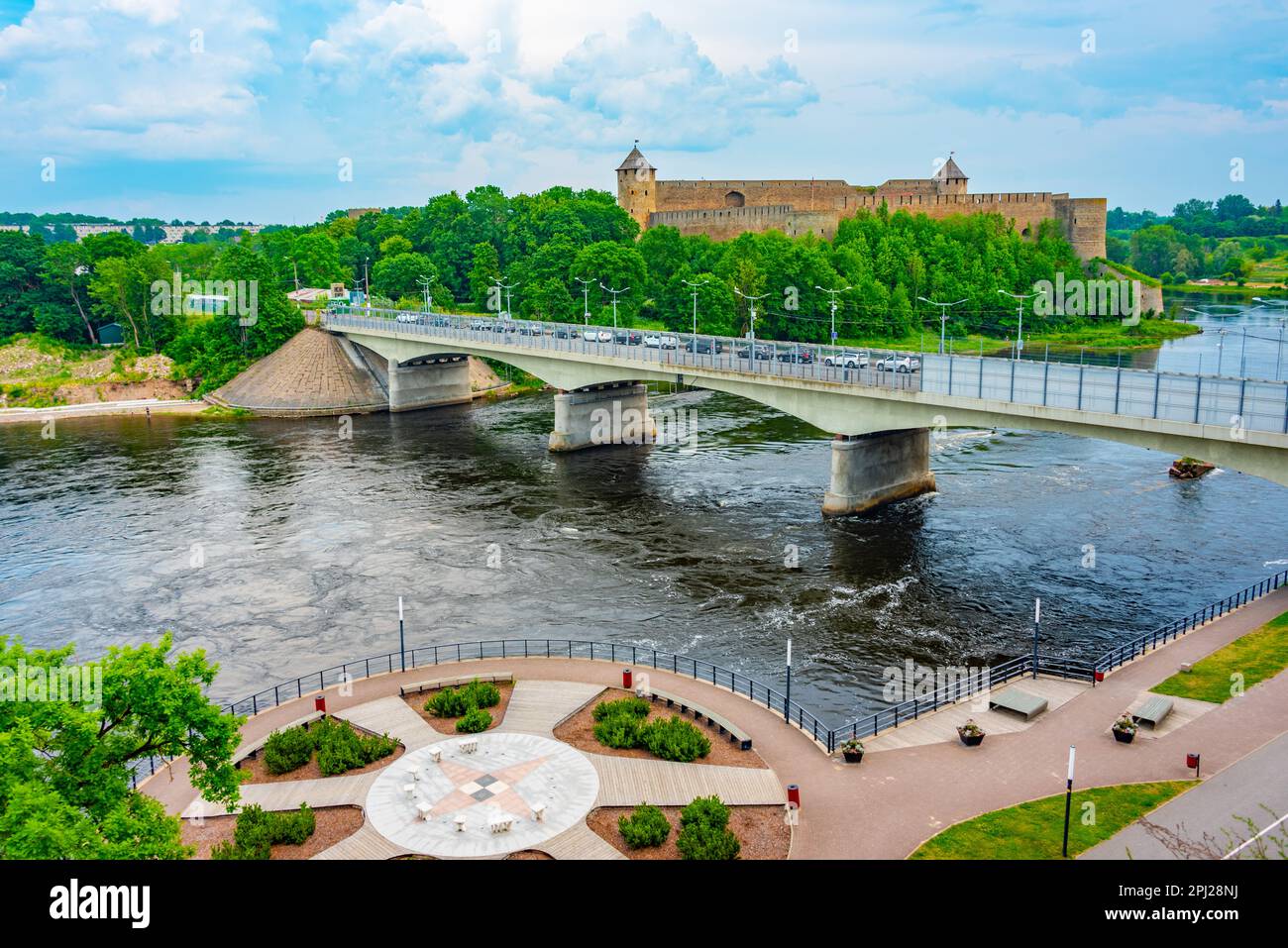 Bridge over narva river hi-res stock photography and images - Alamy