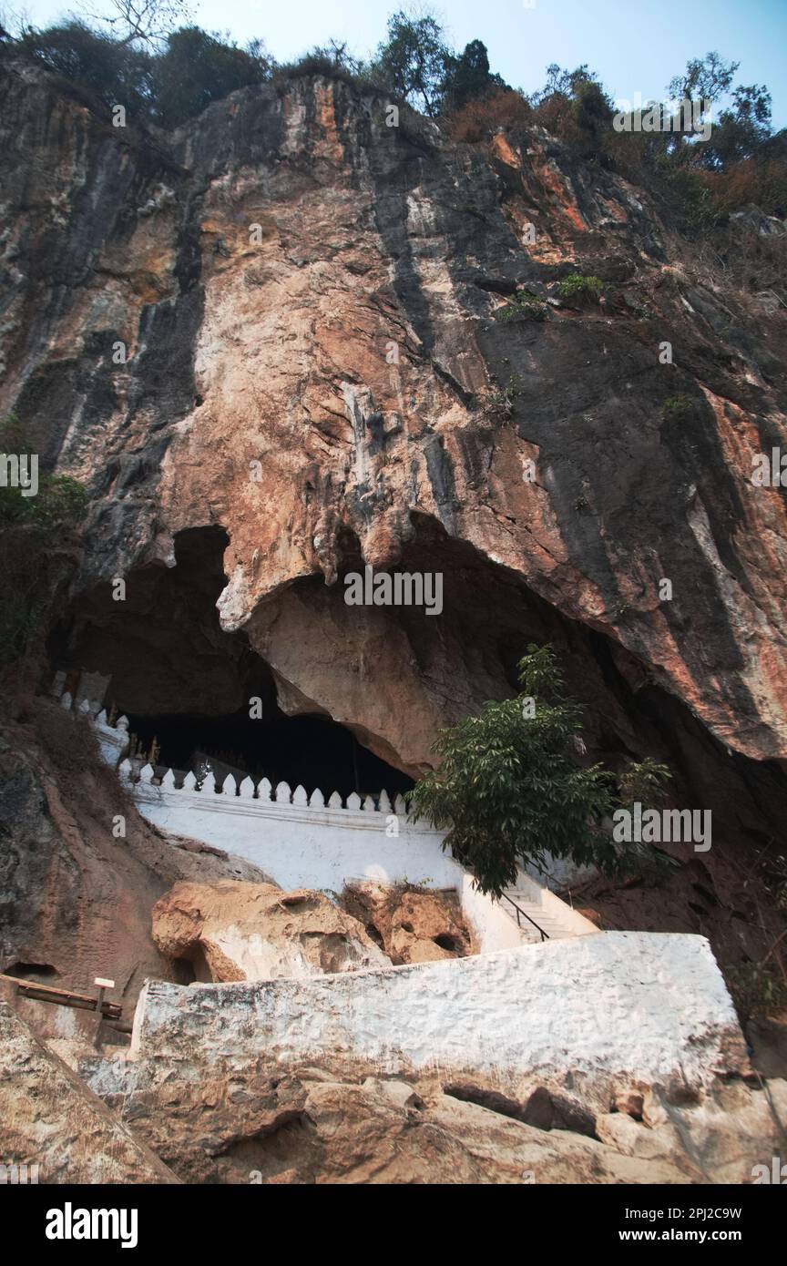 Entrance to Ting Cave or Pak Ou Cave with concrete stairs go inside ...