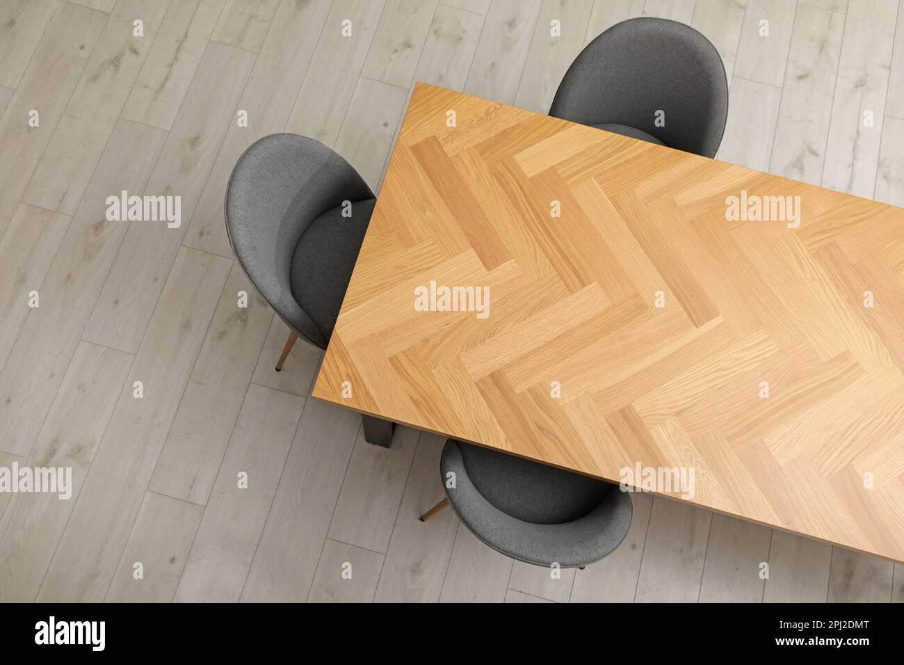 Grey chairs hi-res stock photography and images - Alamy