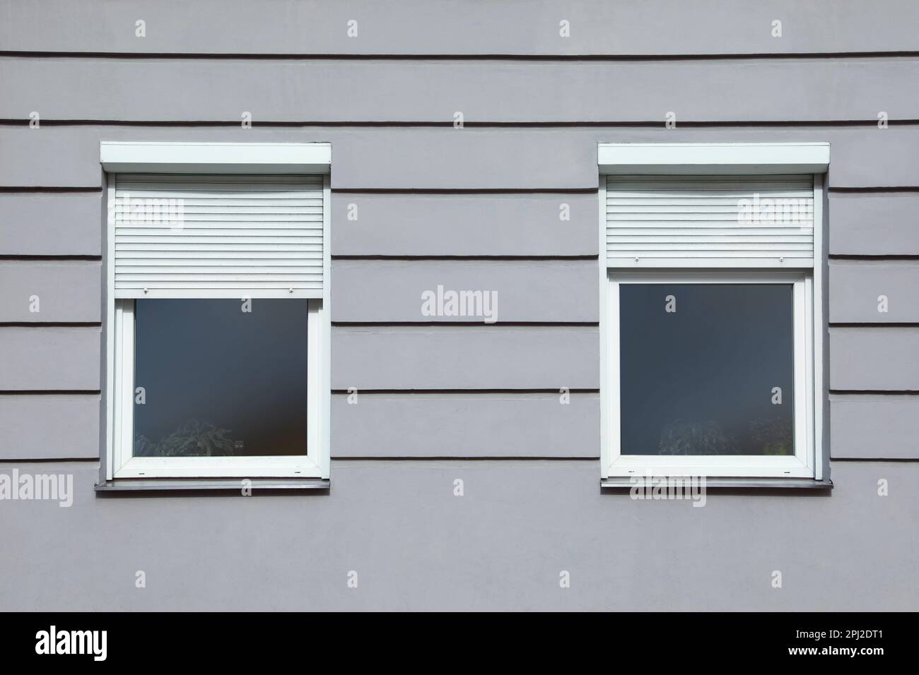 Rolling shutters hi-res stock photography and images - Alamy