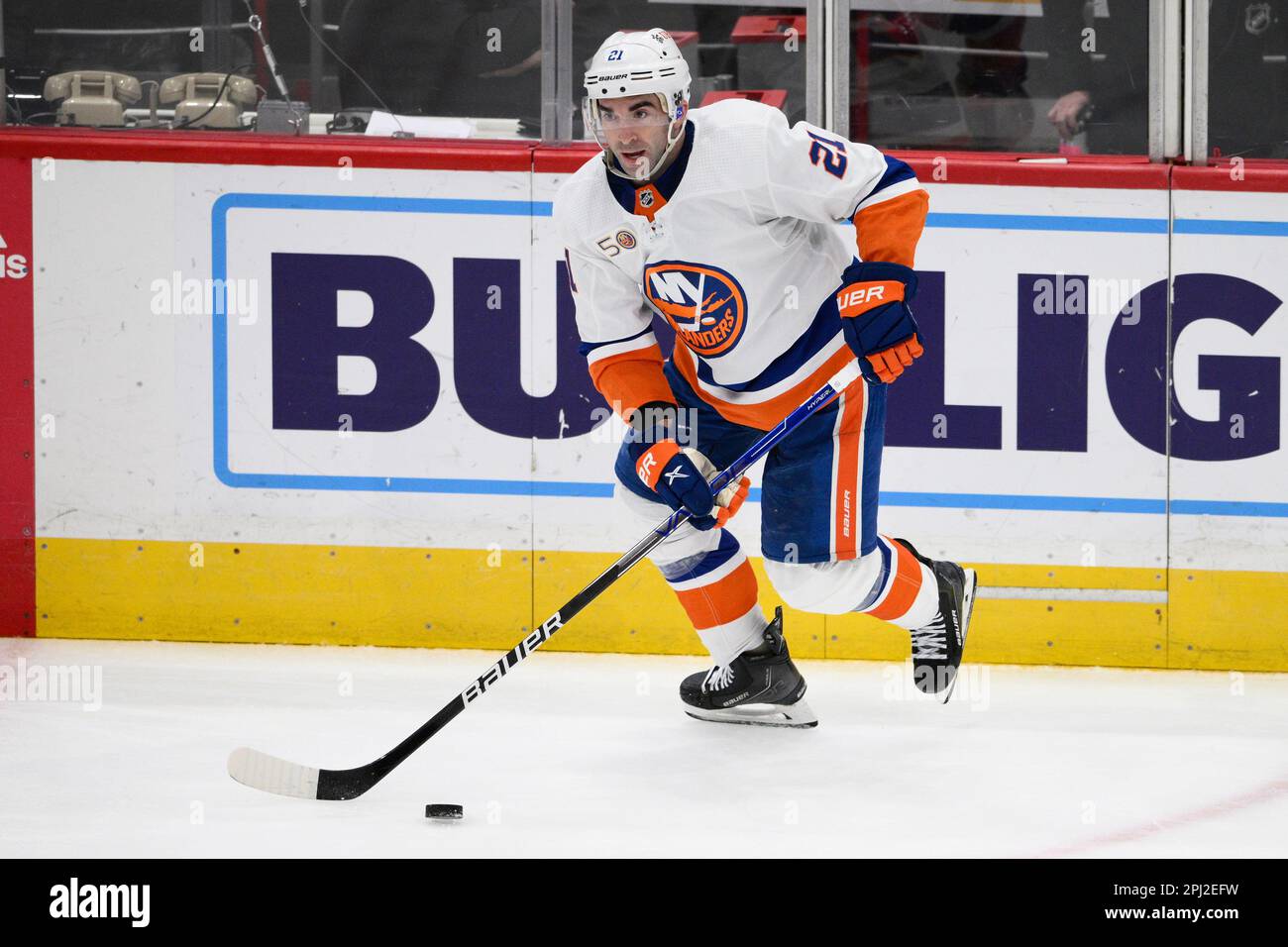 New York Islanders center Kyle Palmieri (21) in action during the third ...