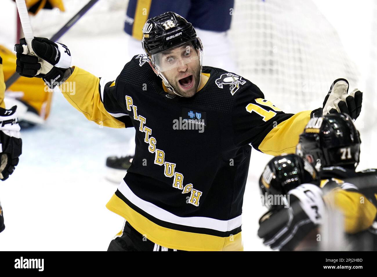 Pittsburgh Penguins' Jason Zucker (16) celebrates his goal against the ...