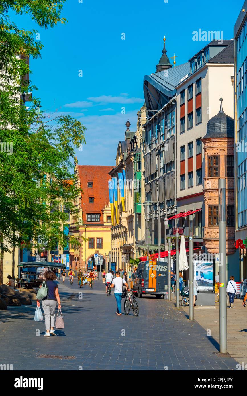 Germany leipzig city centre shopping hi-res stock photography and ...