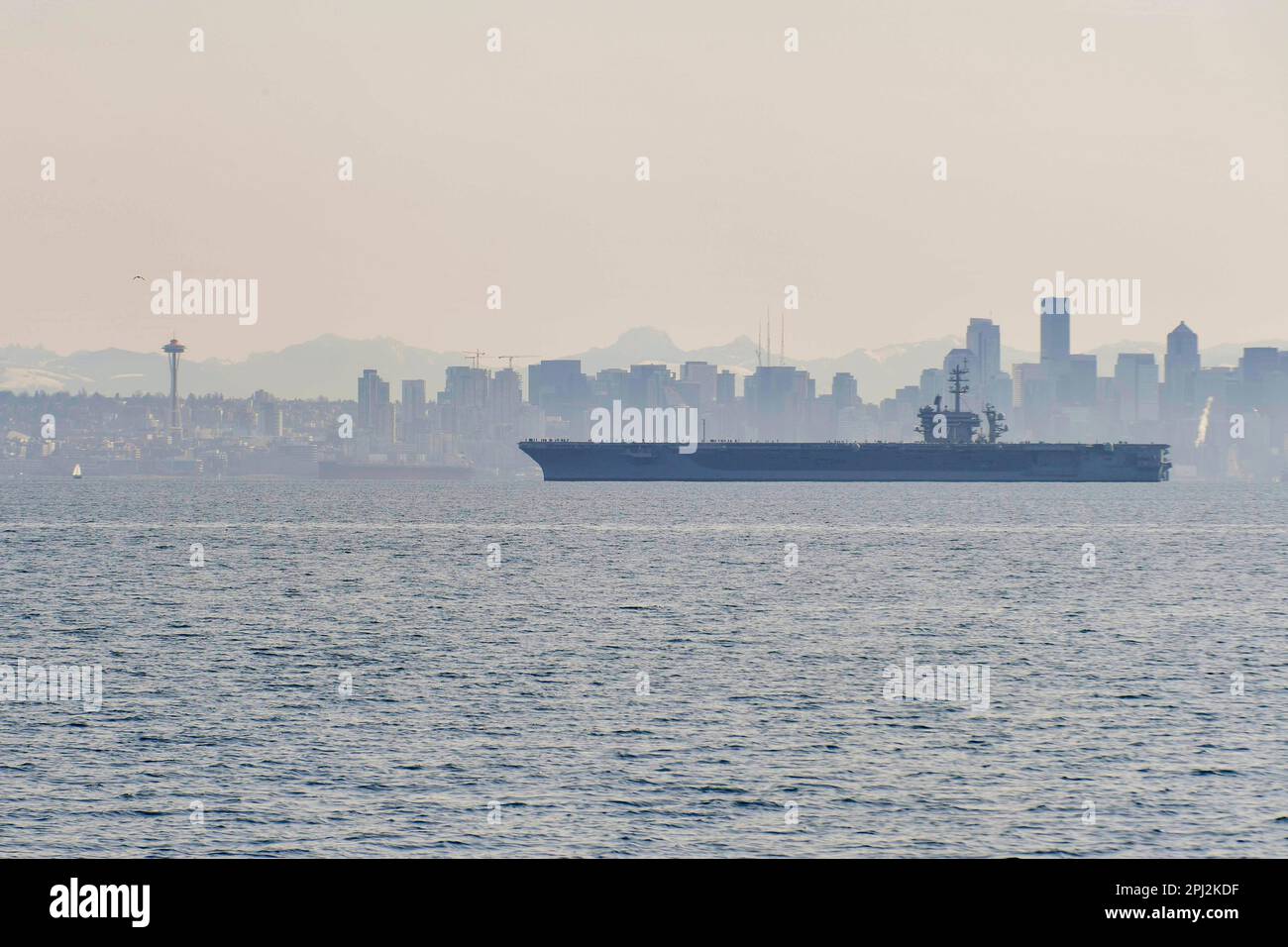 Seattle shipyard hi-res stock photography and images - Alamy