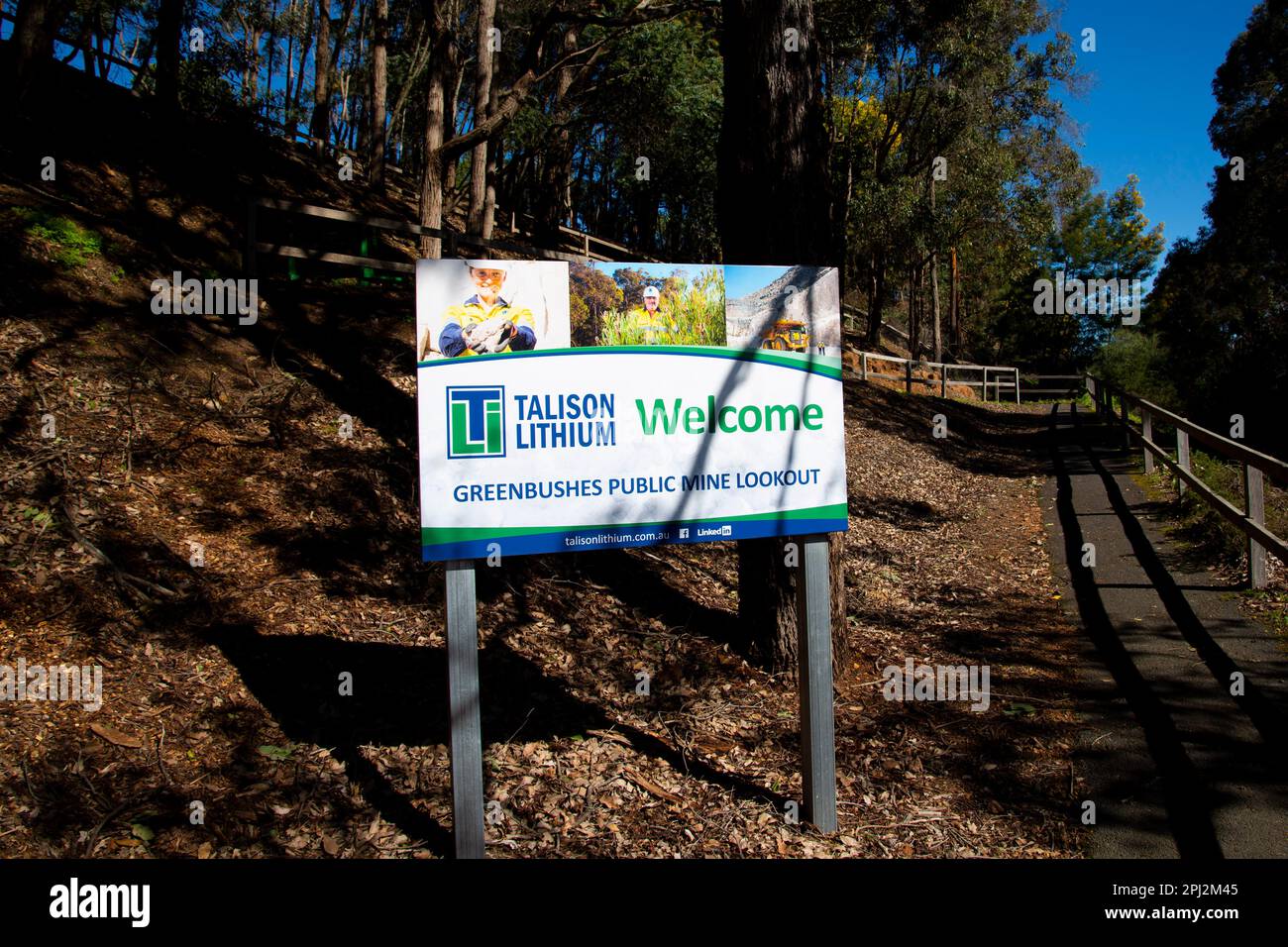 Tinfield hi-res stock photography and images - Alamy