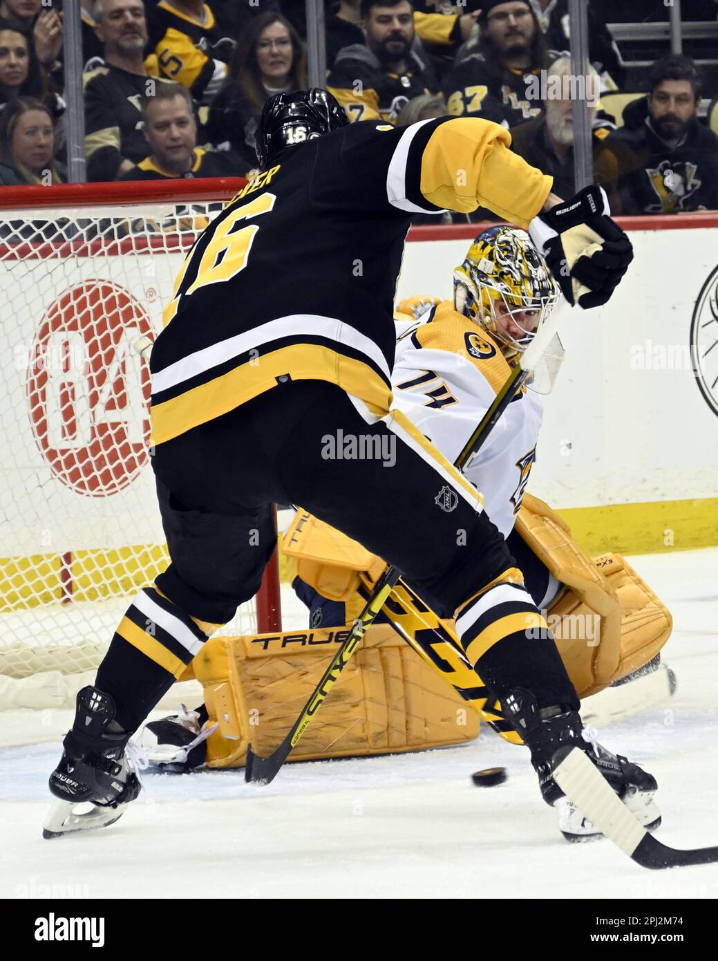 Pittsburgh, United States. 30th Mar, 2023. Pittsburgh Penguins left ...