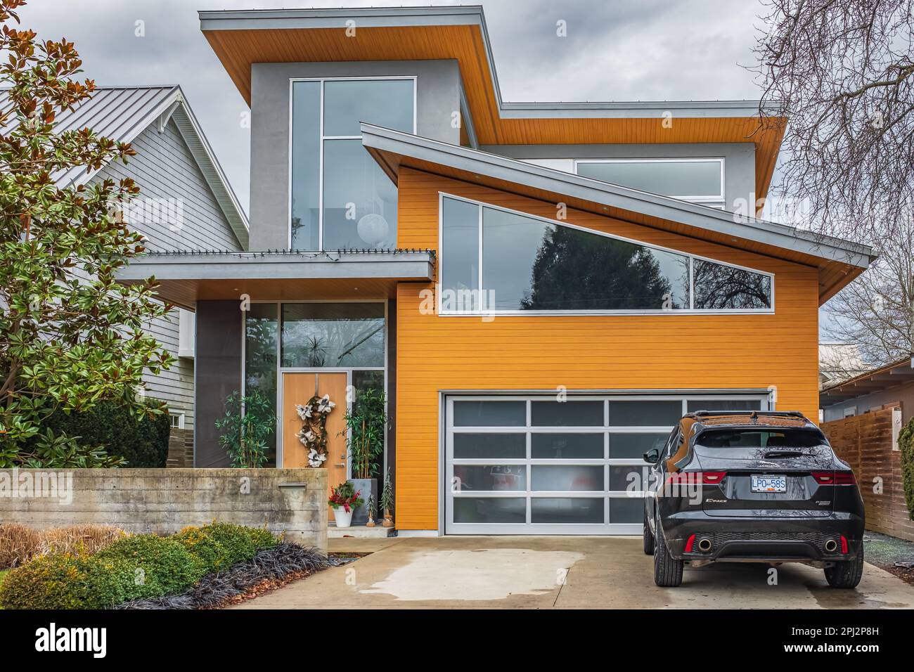 Beautiful Home Exterior in north America. Real Estate Exterior Front ...