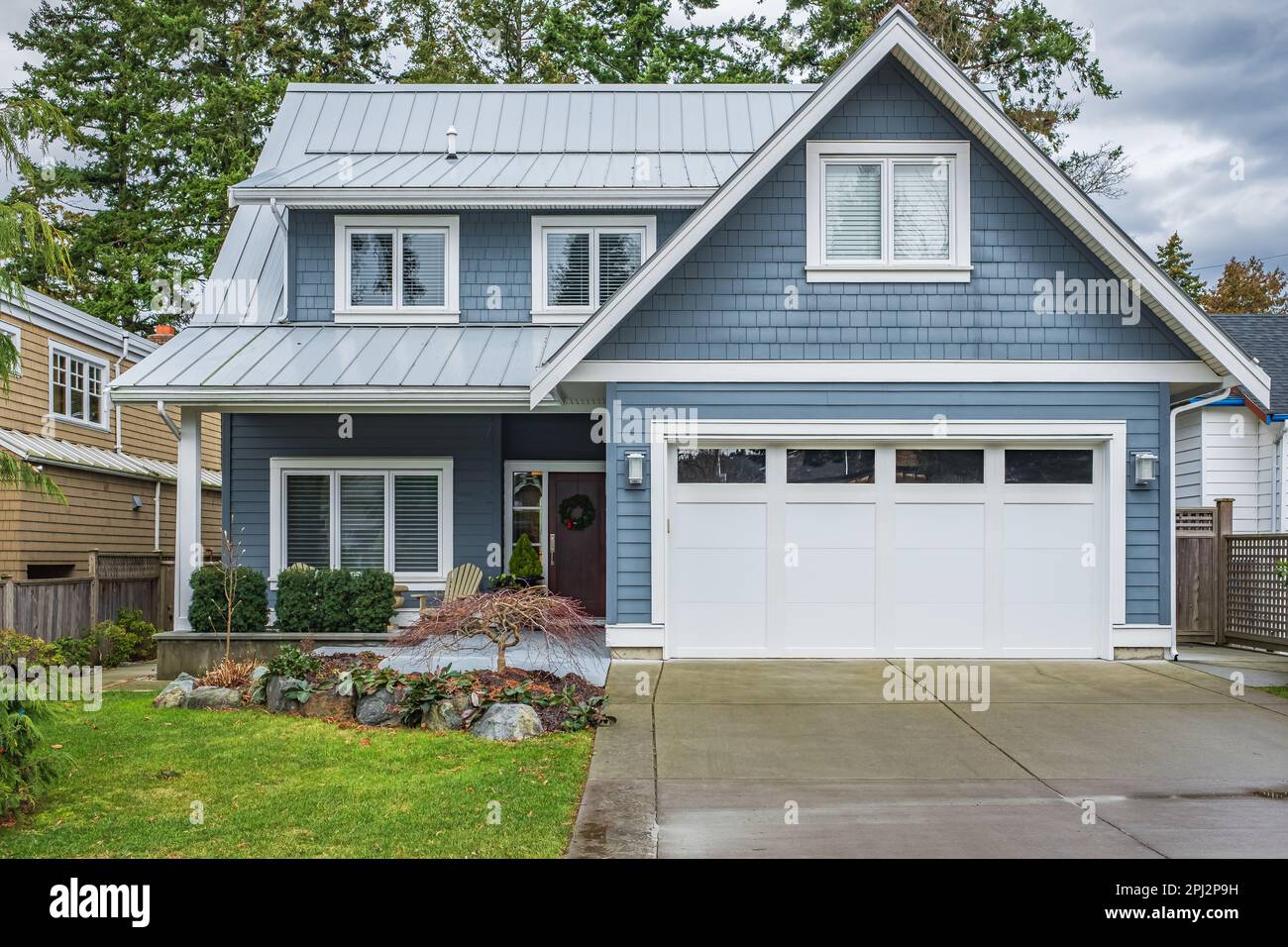 Beautiful Home Exterior in north America. Real Estate Exterior Front ...