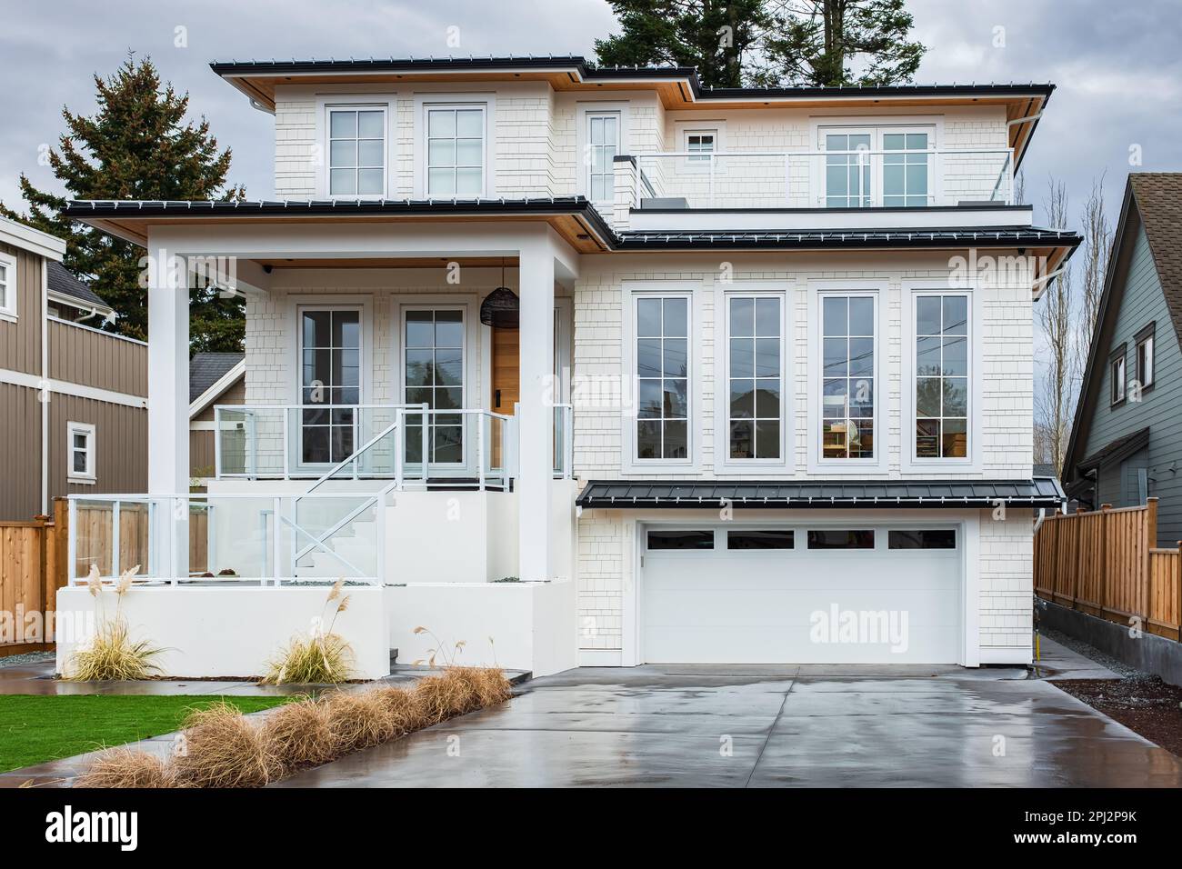 Beautiful Home Exterior in north America. Real Estate Exterior Front ...