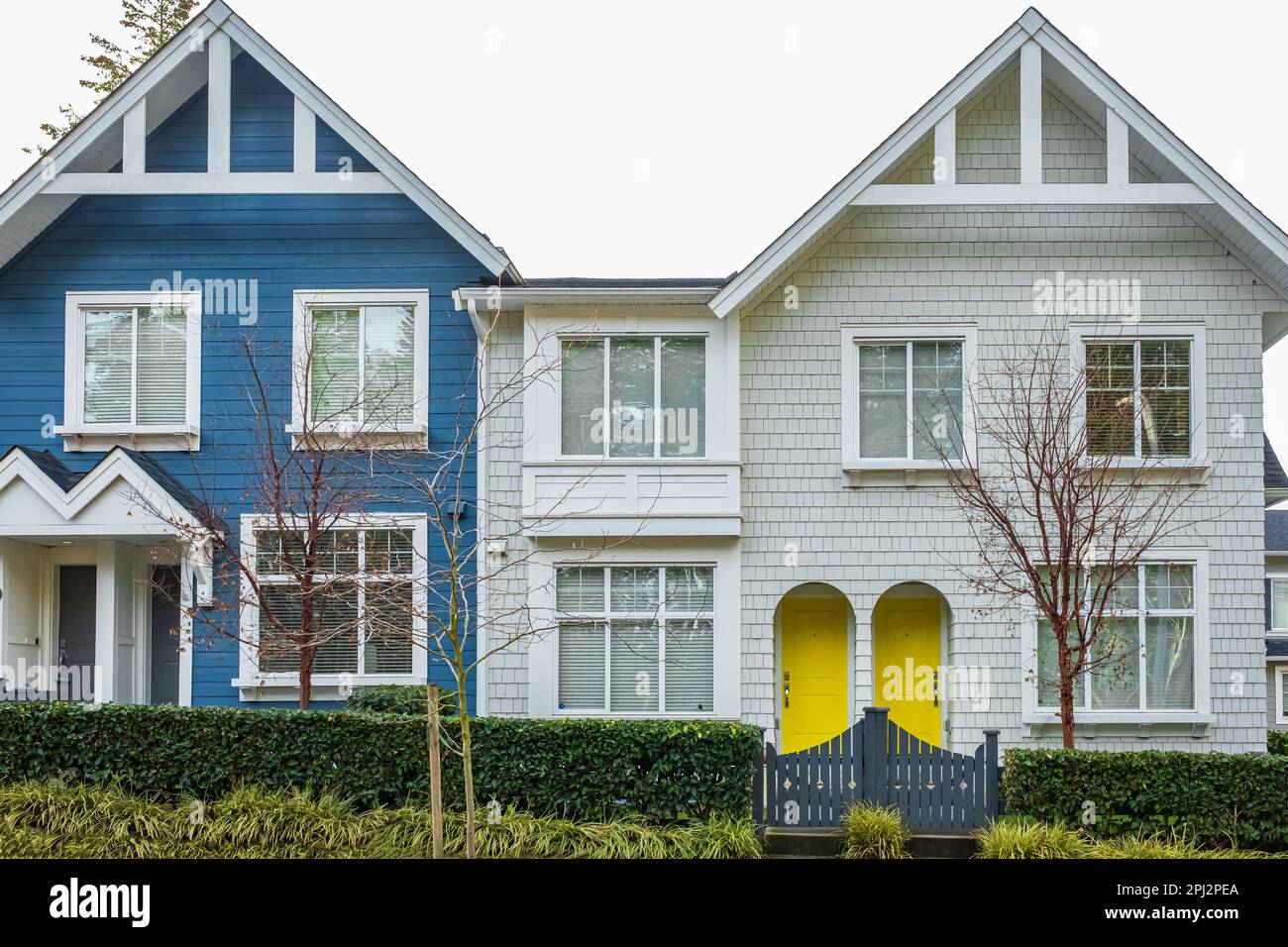 Beautiful brand new contemporary house in a Canadian neighbourhood ...