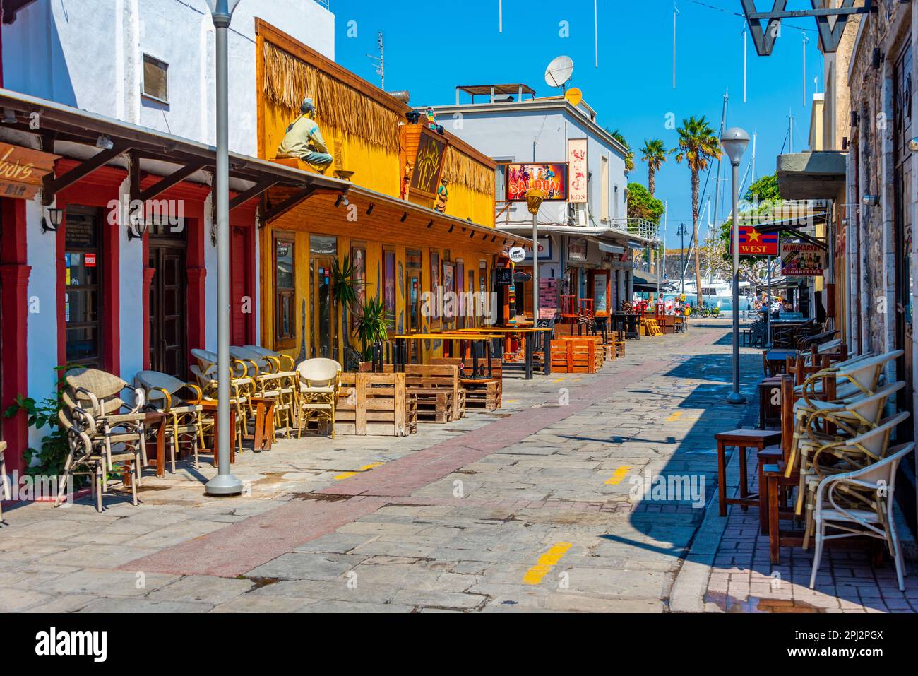 Shopping in kos greece hi-res stock photography and images - Alamy