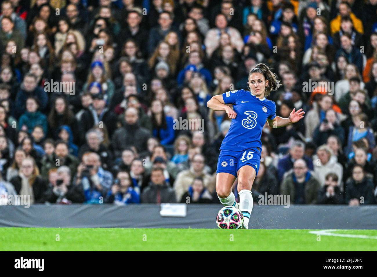 Eve Perisset (15) of Chelsea pictured during a female soccer game ...