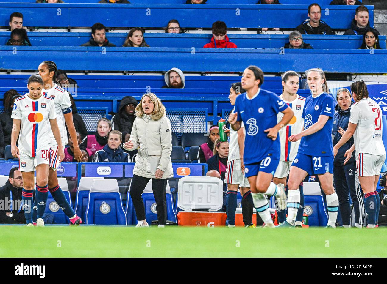 Headcoach Sonia Bompastor of Lyon pictured during a female soccer game ...