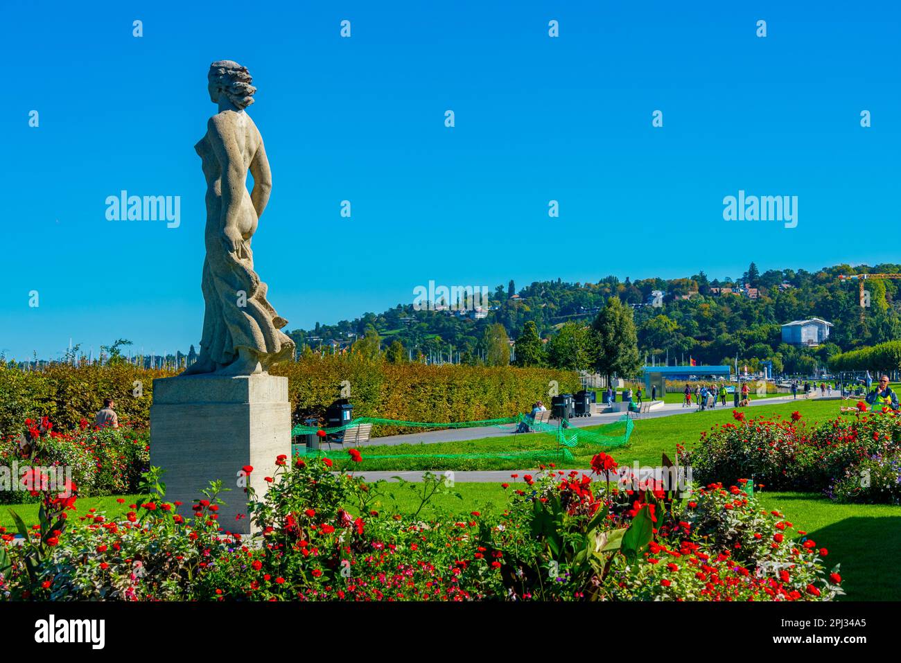 Geneva, Switzerland, September 19, 2022: Statue de la Brise at Swiss ...