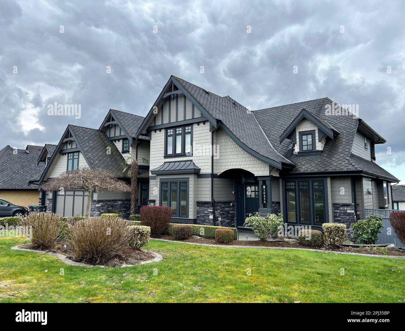 beautiful new house in city of Surrey near Vancouver Canada private ...