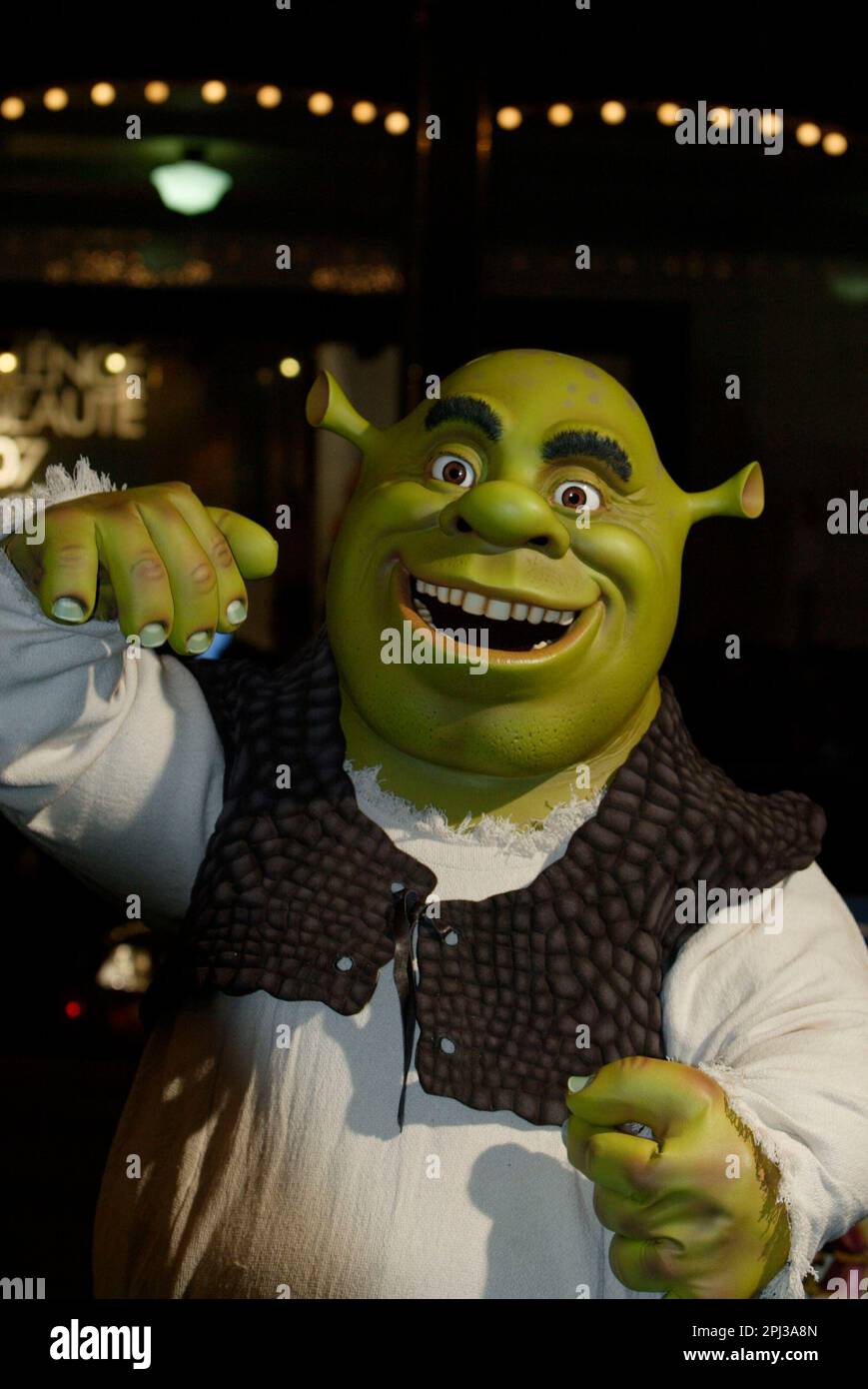Shrek at the Australian premiere of Shrek III. State Theatre, Sydney ...