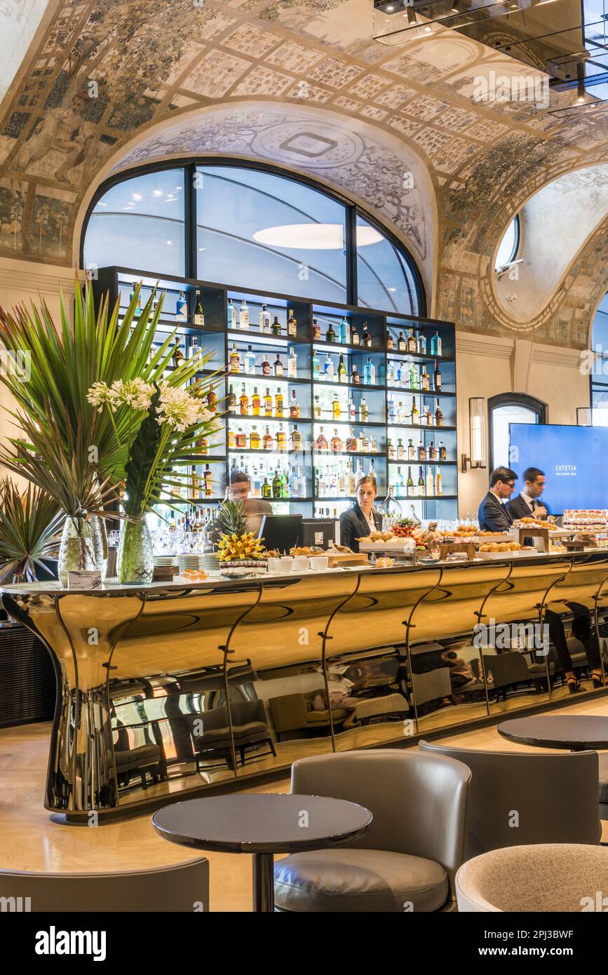 Lutetia palace hi-res stock photography and images - Alamy