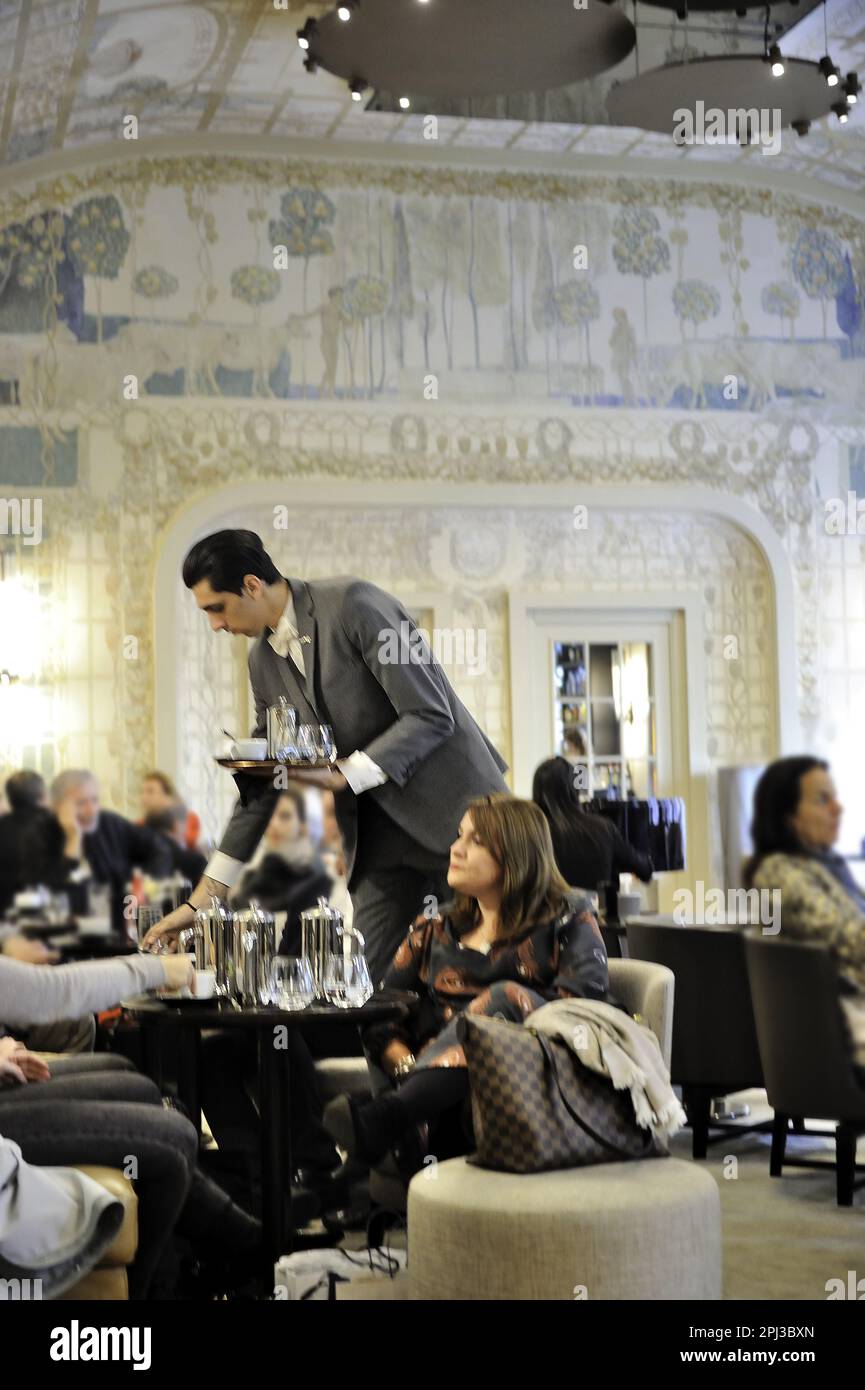 France, Paris (75) 6th arrondissement. The Lutetia hotel, an emblematic ...