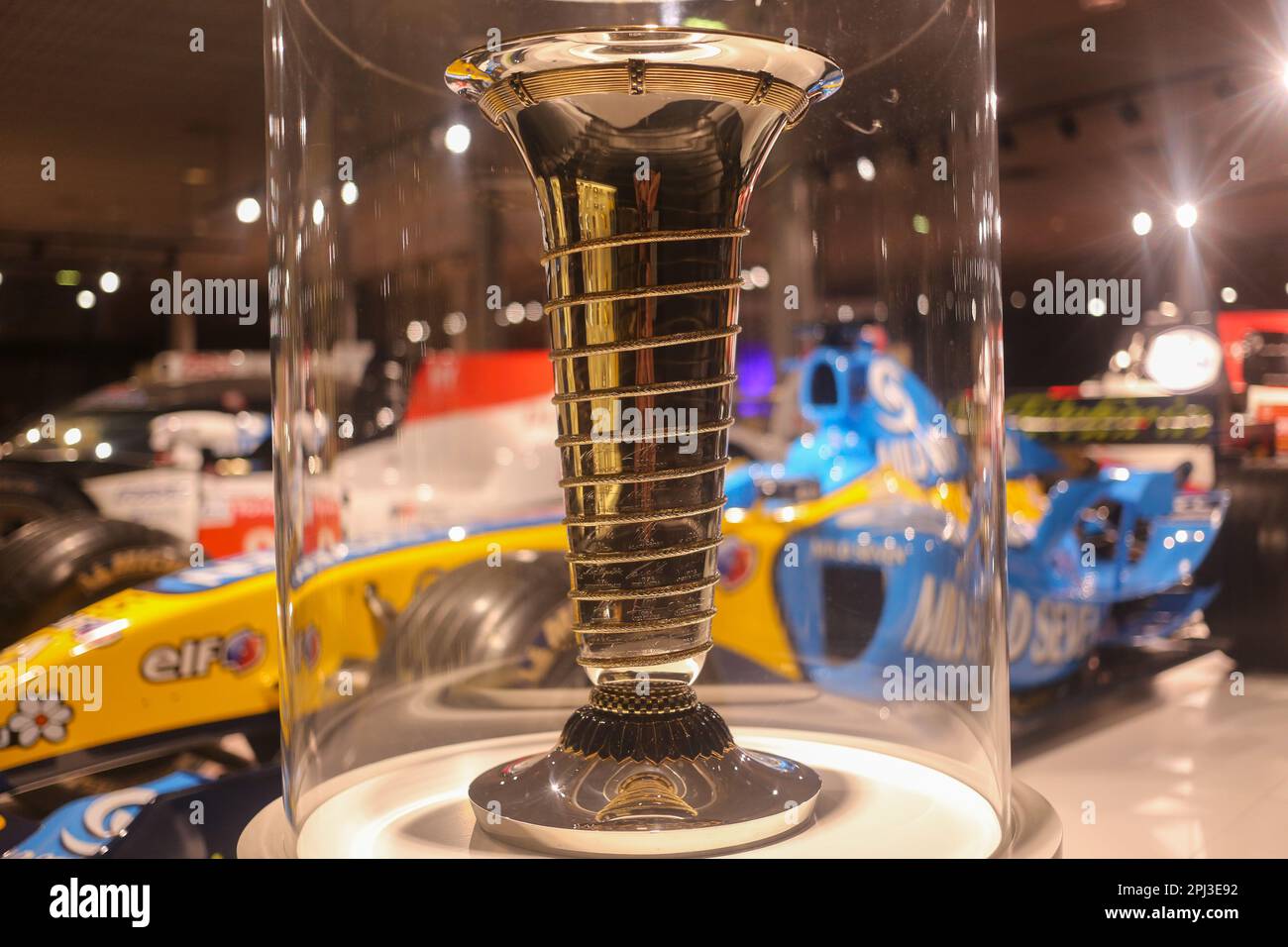 Formula 1 world championship trophy hi-res stock photography and images ...
