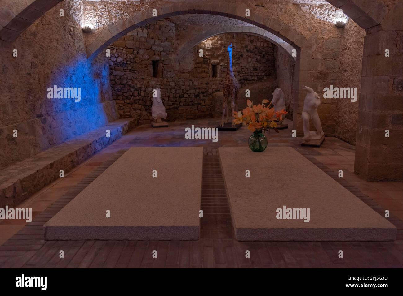 Pubol, Spain, May 26, 2022: Tomb at Castell Gala Dali de Pubol in Spain ...