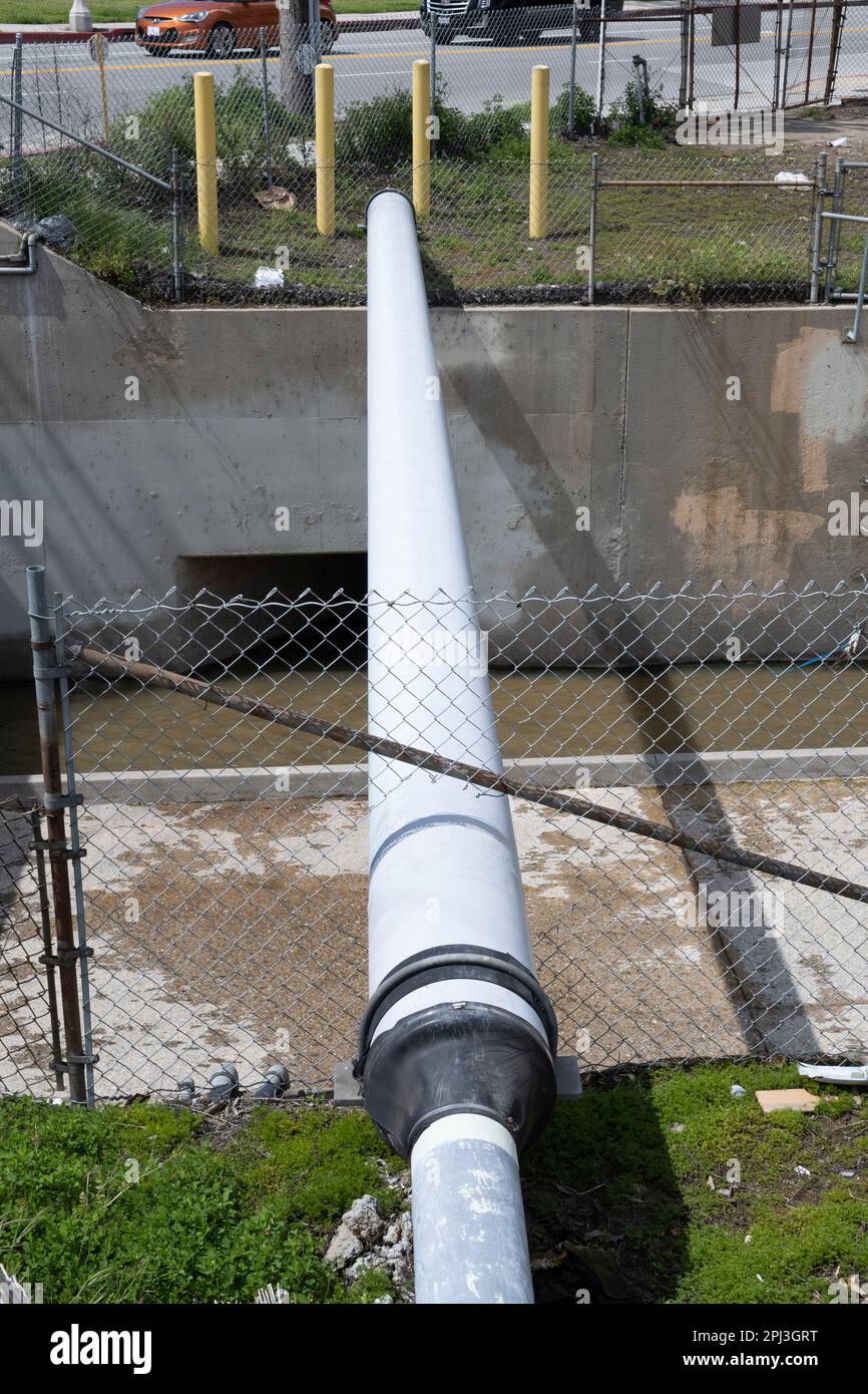 Los Angeles, California, USA. 30th Mar, 2023. A high pressure petroleum ...