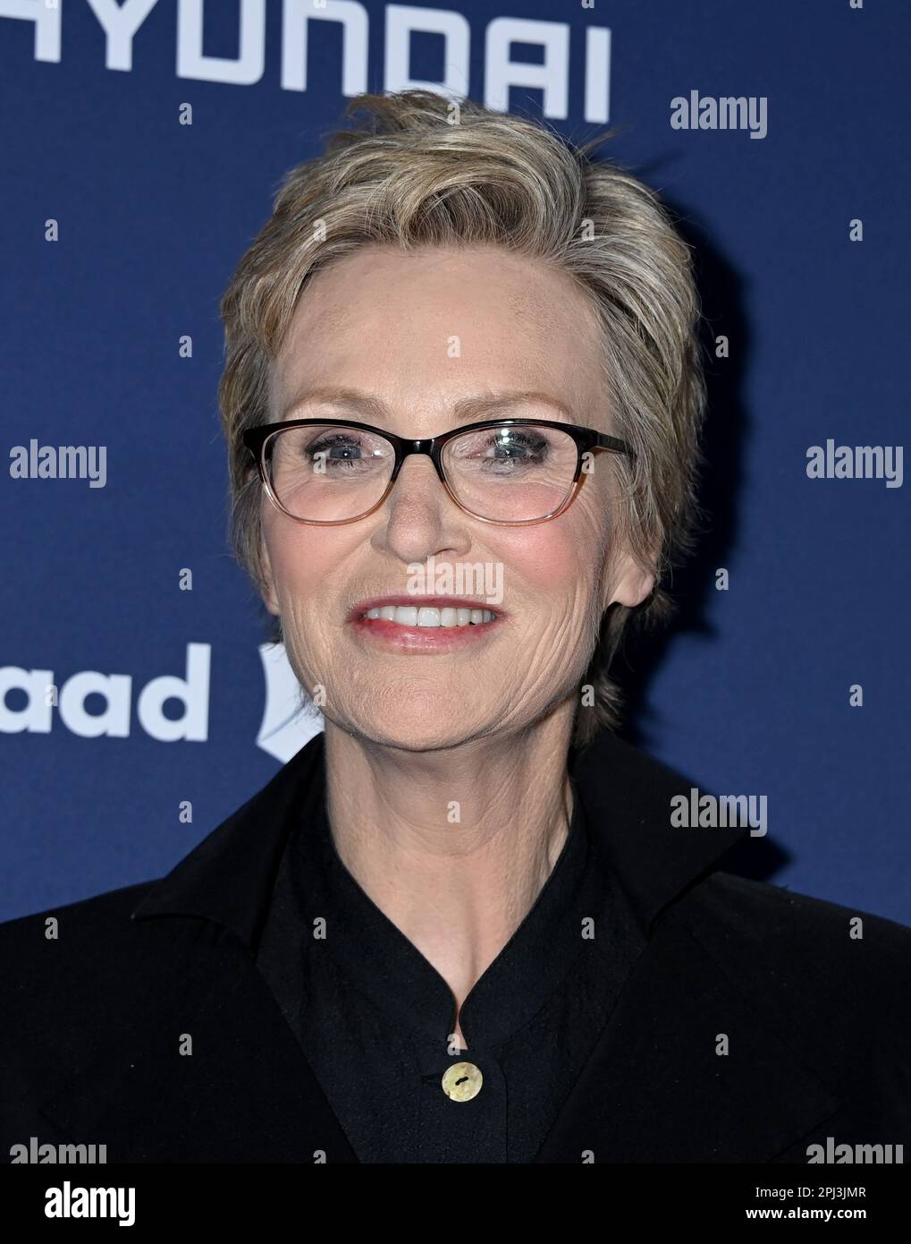 Beverly Hills, CA. 30/03/2023, Jane Lynch arriving at the 34th Annual ...
