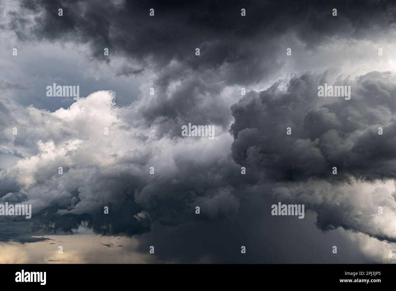 Dramatic Rain Clouds Background in the Stormy Weather Stock Photo - Alamy