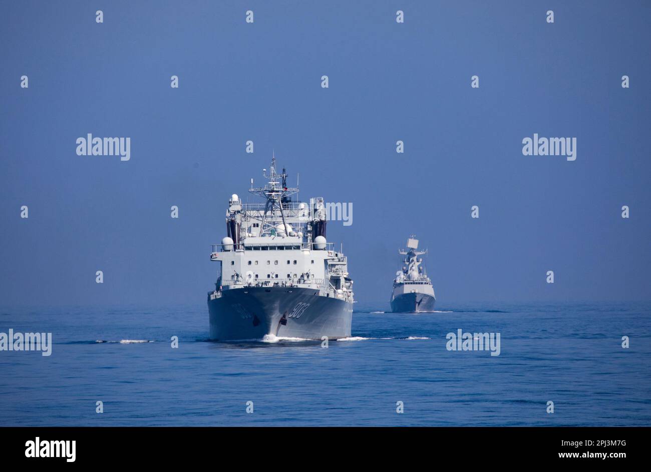 Qingdao. 8th Feb, 2023. The supply ship Hoh Xil (front) and the missile ...