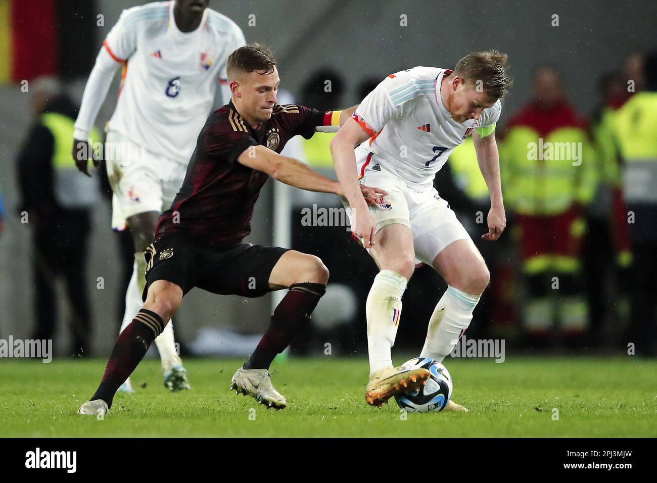 COLOGNE - (lr) Joshua Kimmich of Germany, Kevin De Bruyne of Belgium ...