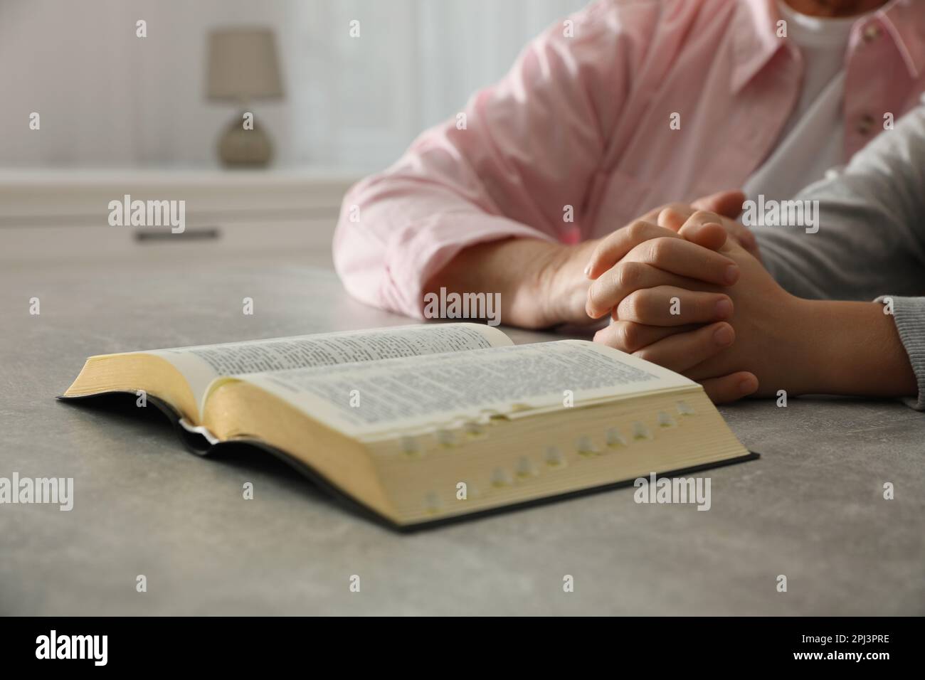 Child read prayer church hi-res stock photography and images - Alamy
