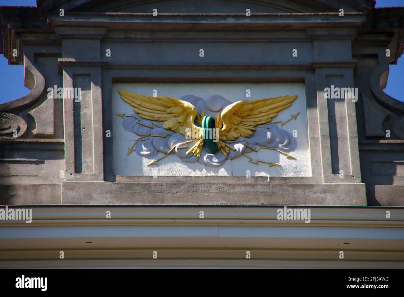 The old NS logo in the shape of a wheel with wings on the ProRail ...