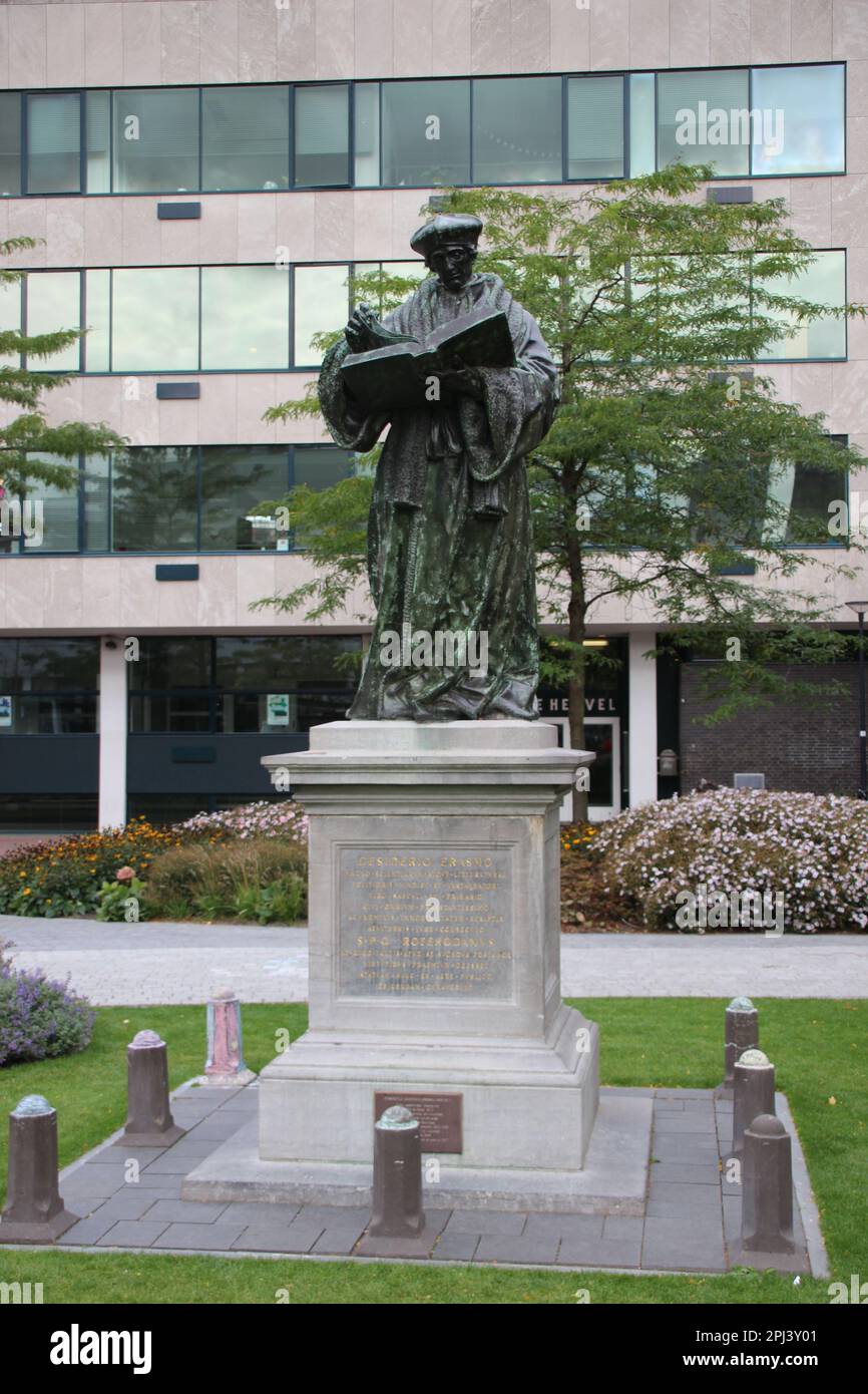 Statue of Desiderius Erasmus in Rotterdam on grotekerkplein in the city ...