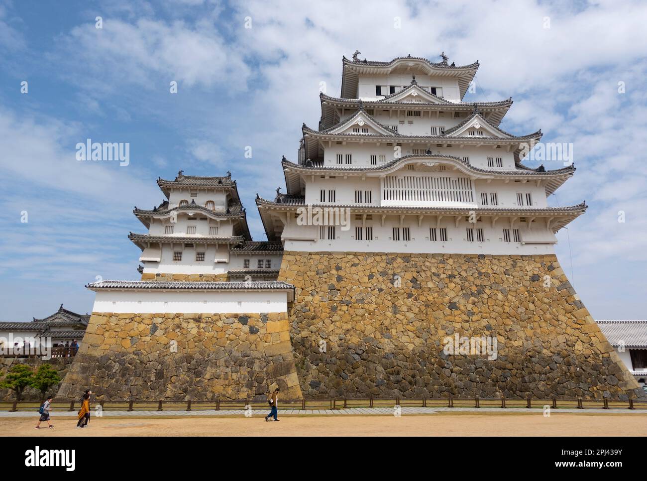 Himeji japan castle in hi-res stock photography and images - Alamy