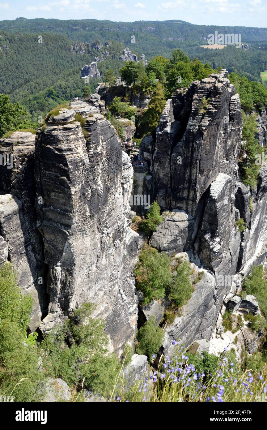 Sandstone rock outcrops hi-res stock photography and images - Alamy