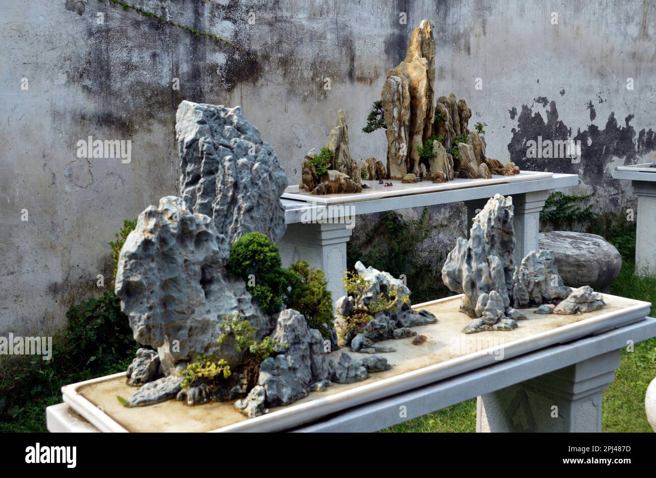 People's Republic of China, Jiangsu Province, Suzhou: Garden to Linger ...